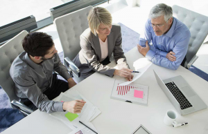 How Senior Job Seekers Should Answer These Tough Interview Questions ...